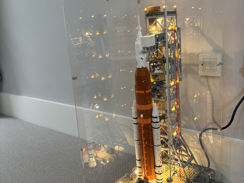 LEGO® NASA Artemis Space Launch System (10341) Display Case