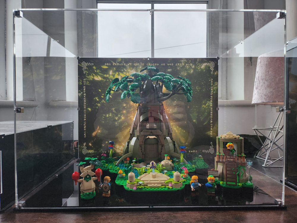 LEGO® Zelda: Great Deku Tree 2-in-1 (77092) Display Case