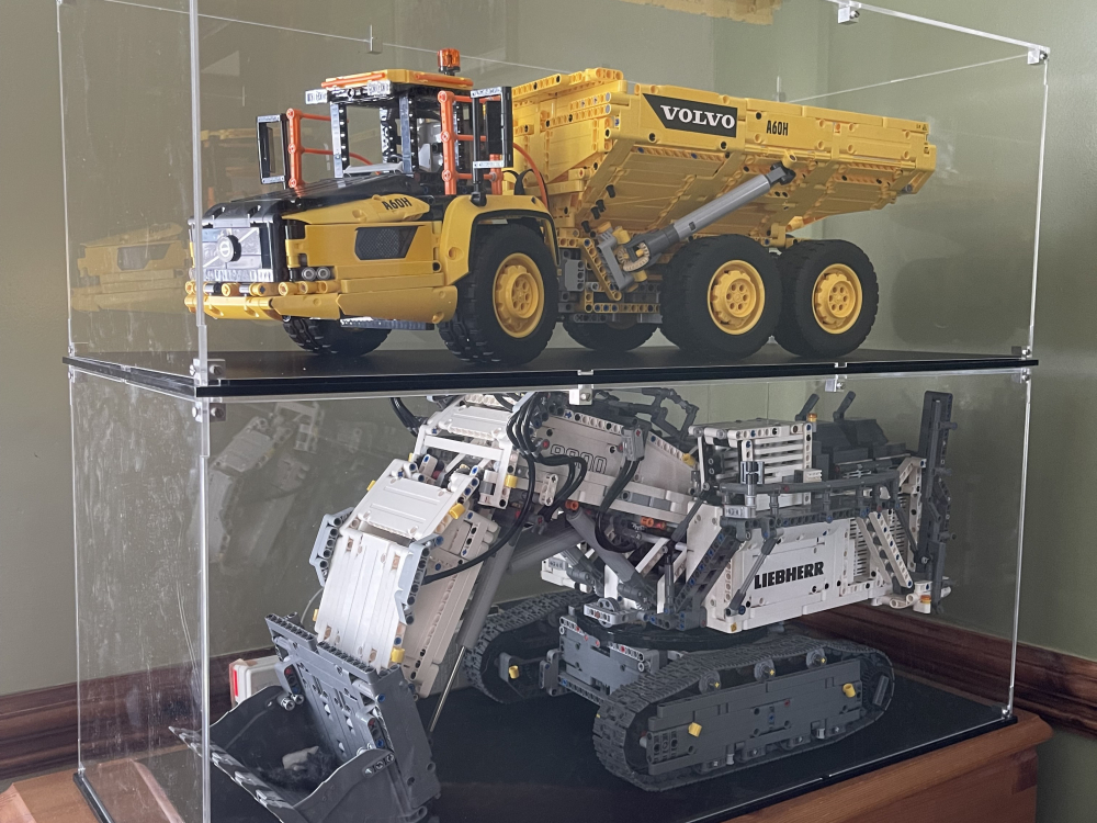 Custom Display Case - Matt Black Base