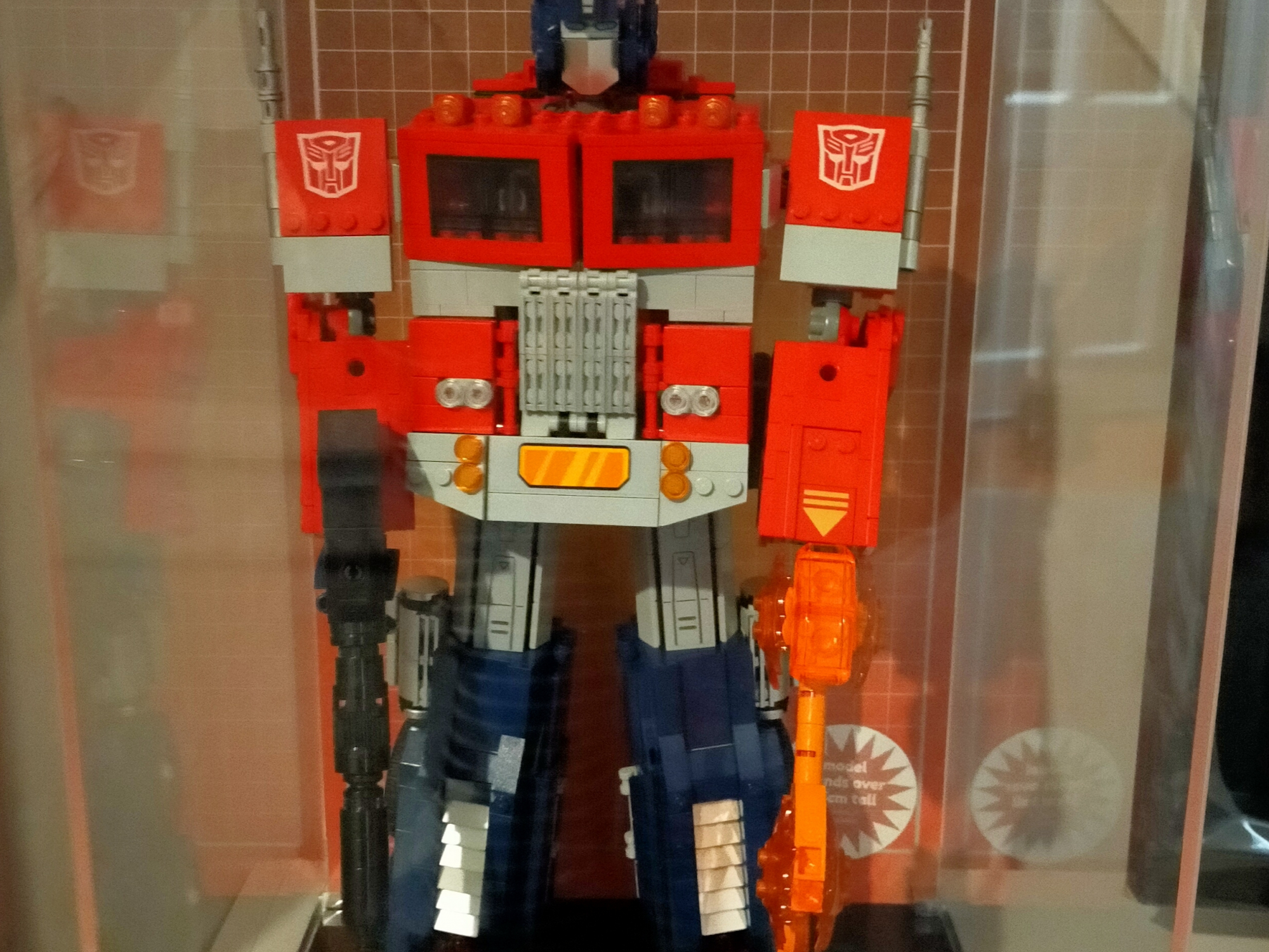 LEGO® Optimus Prime Display Case (10302)