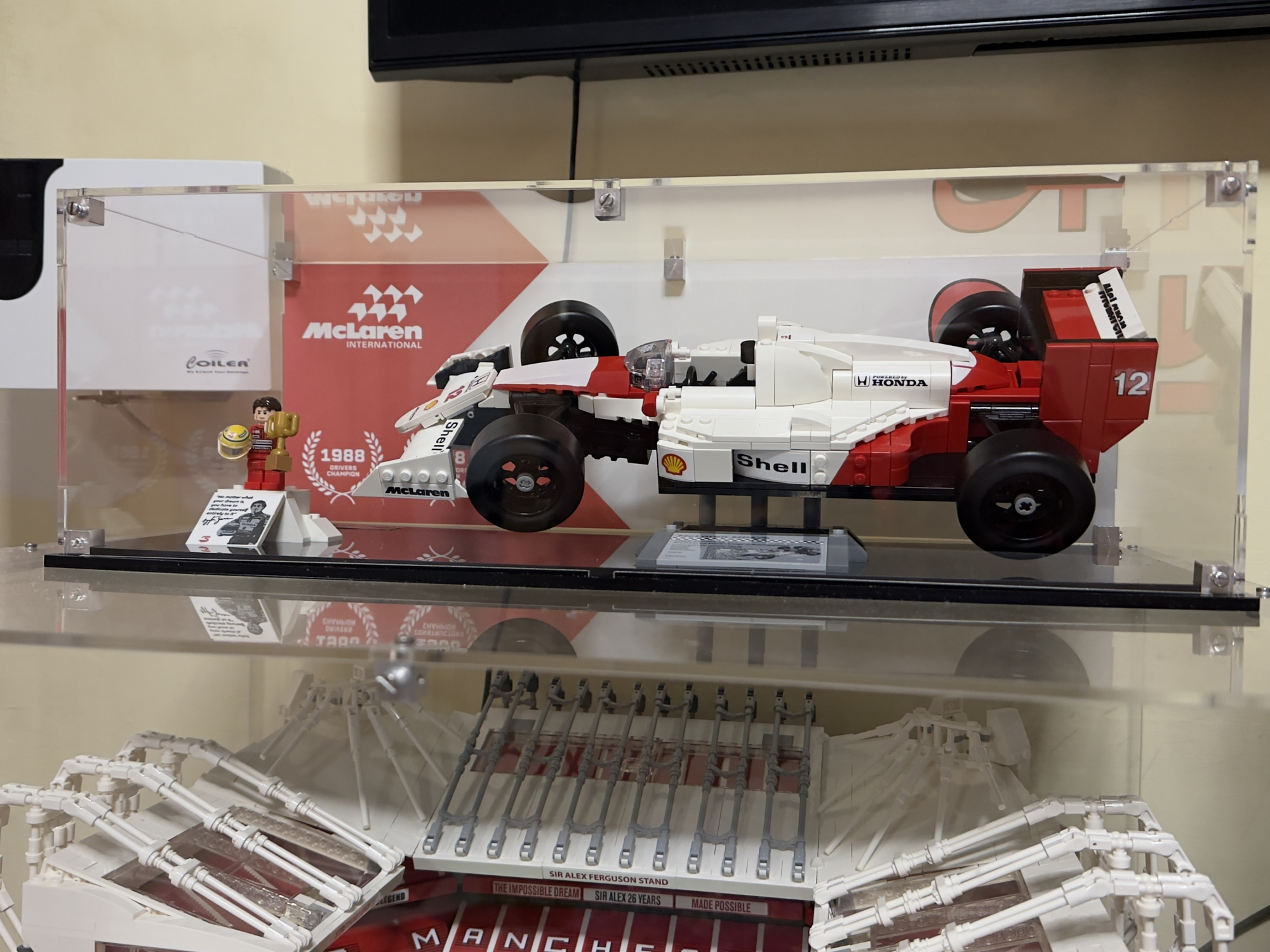 LEGO® McLaren MP4/4 & Ayrton Senna (10330) Display Case