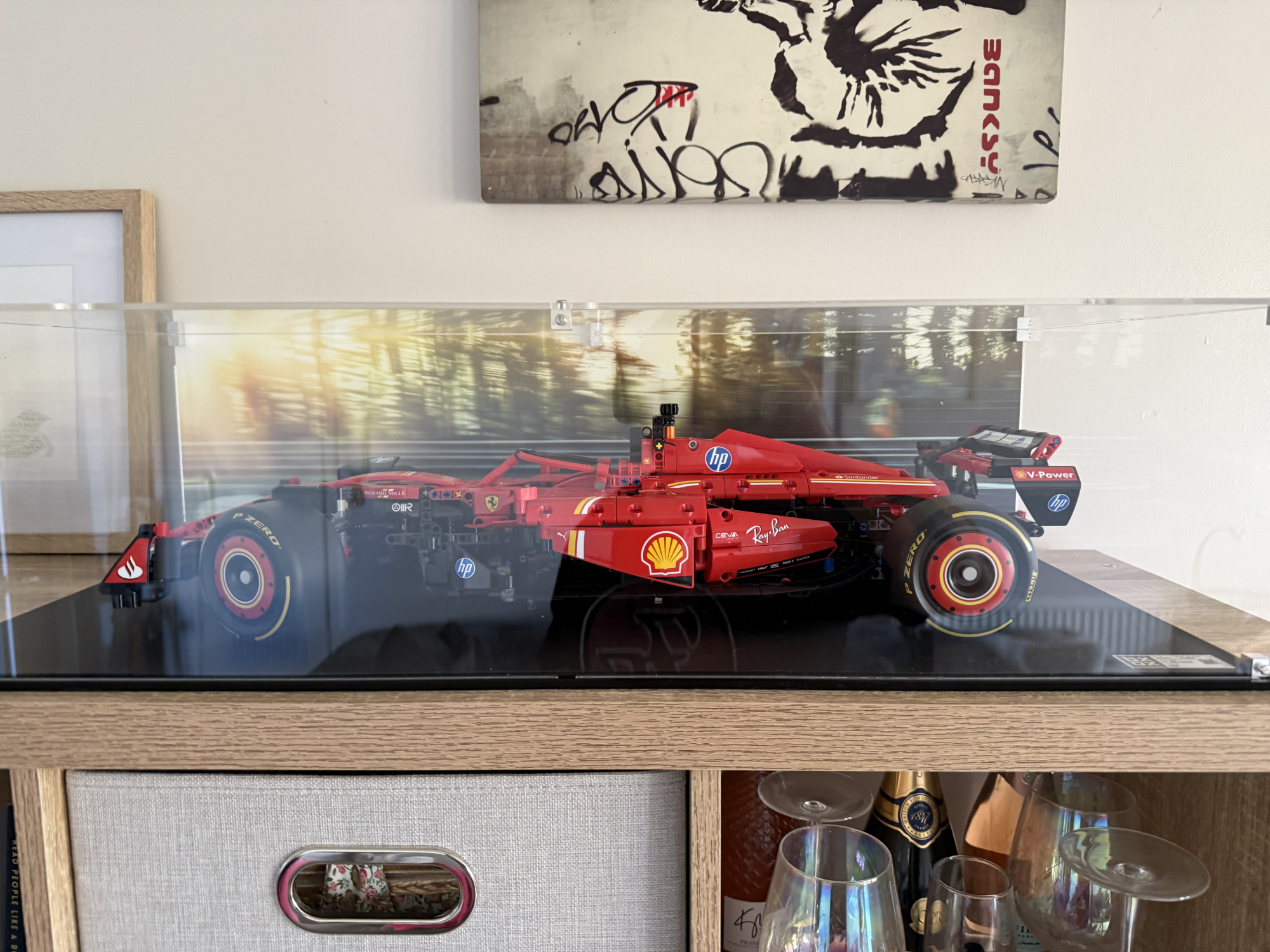 LEGO® Ferrari SF-24 F1 Car (42207) Display Case